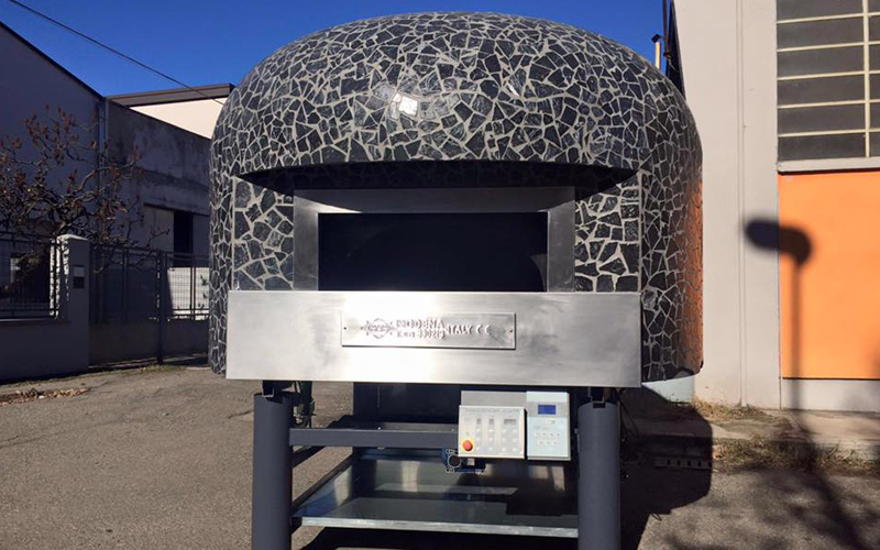 Frankie & Benny’s brings in Italian ovens to expand pizza business