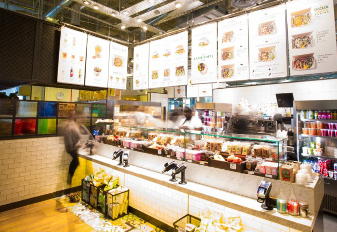 KING OF LEON: John Upton on fast food, fluid kitchens and fighting ...