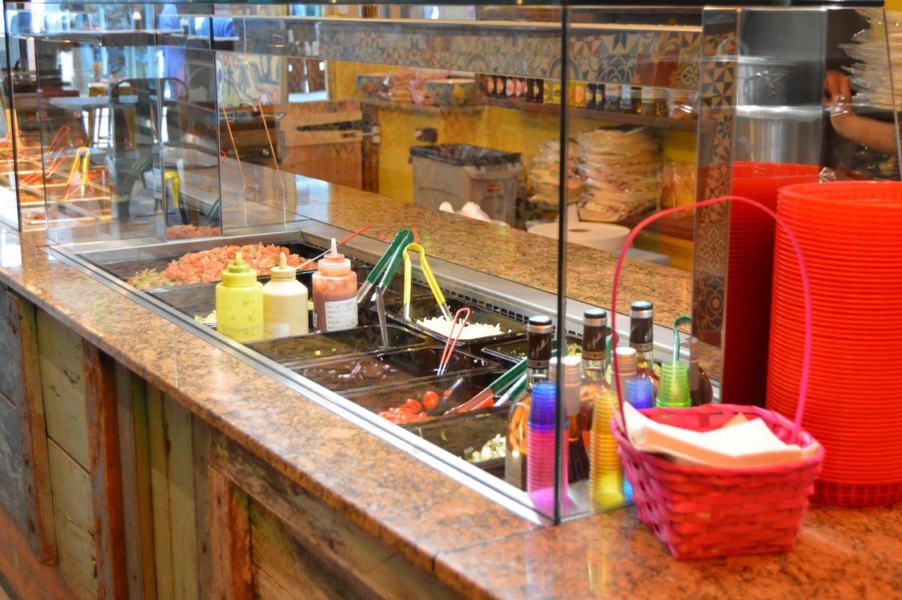 Clever Counter Design to Enhance Football for Restaurant Chain