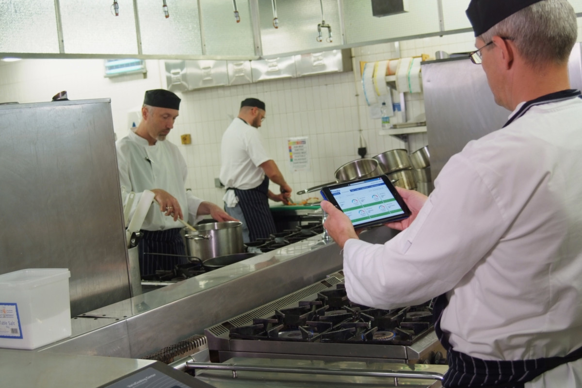 Accurate reporting in kitchens no longer has to be a chore for chains