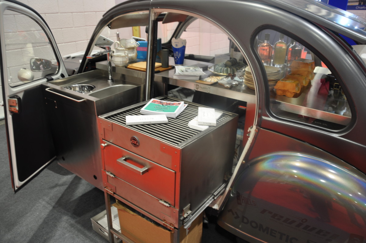 British chef converts classic Citroen into world’s smallest mobile kitchen