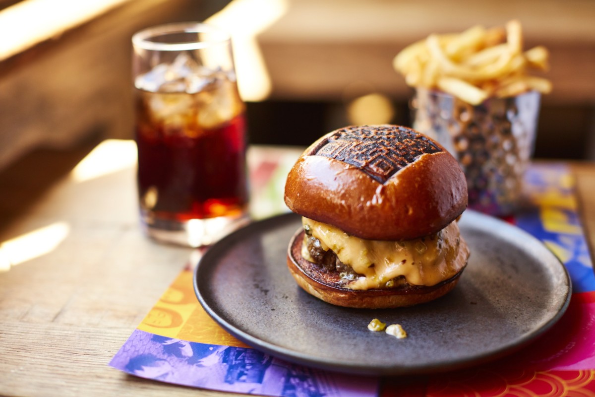 First burger bun-branded QR code puts a new stamp on kitchen tech