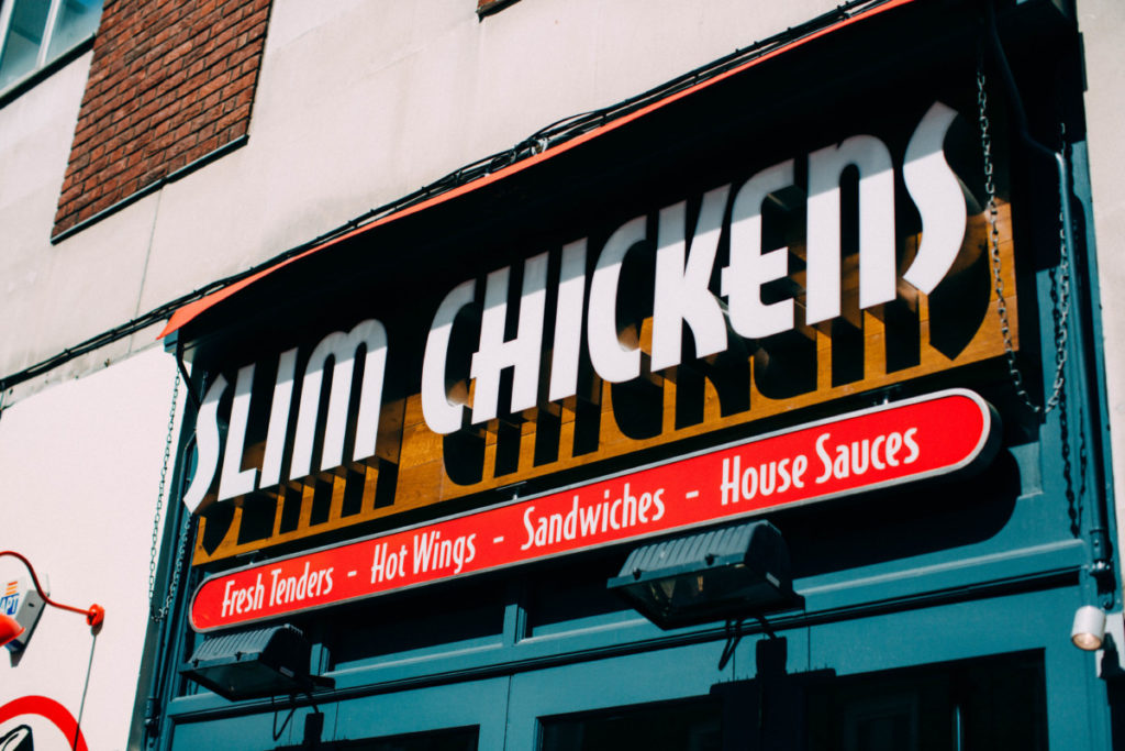 Fast-casual restaurant concept Slim Chickens rolls out across the UK