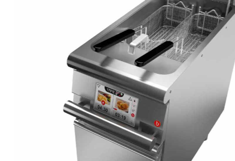 Universal announces new range of EVO state of the art deep fryers