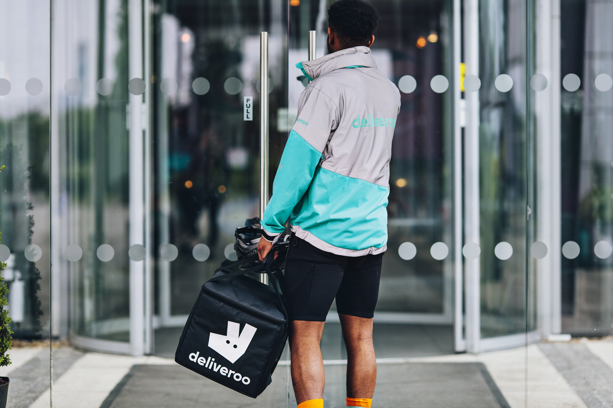 Deliveroo chooses UK as launchpad for corporate event catering service