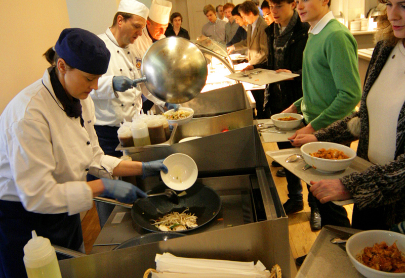 SPECIAL REPORT: Induction goes from kitchen cool to front-of-house king