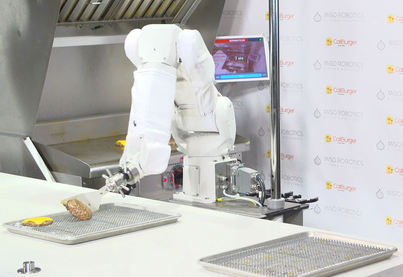 Creator of ‘robot chef’ makes move on commercial kitchens in the UK