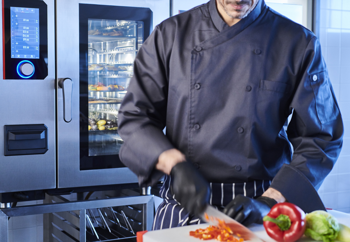 Hobart delivers solutions for chefs with new combi