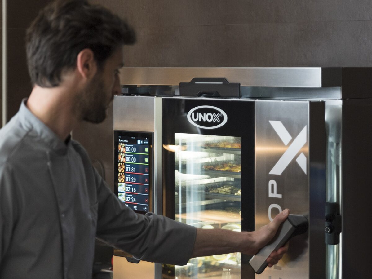 HRC EXHIBITOR: Unox unveils high-speed cooking innovation